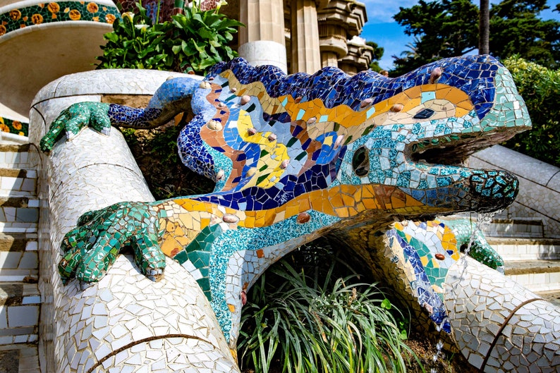 Barcelona Wall Decor, Ceramic Lizard Fountain, Wall Art, Park Güell ...