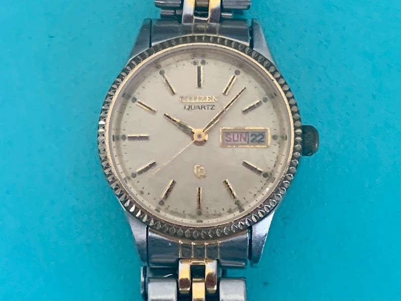 LADIES CITIZEN WATCH Vintage Quartz Two-tone | Jubilee Band | Click ...
