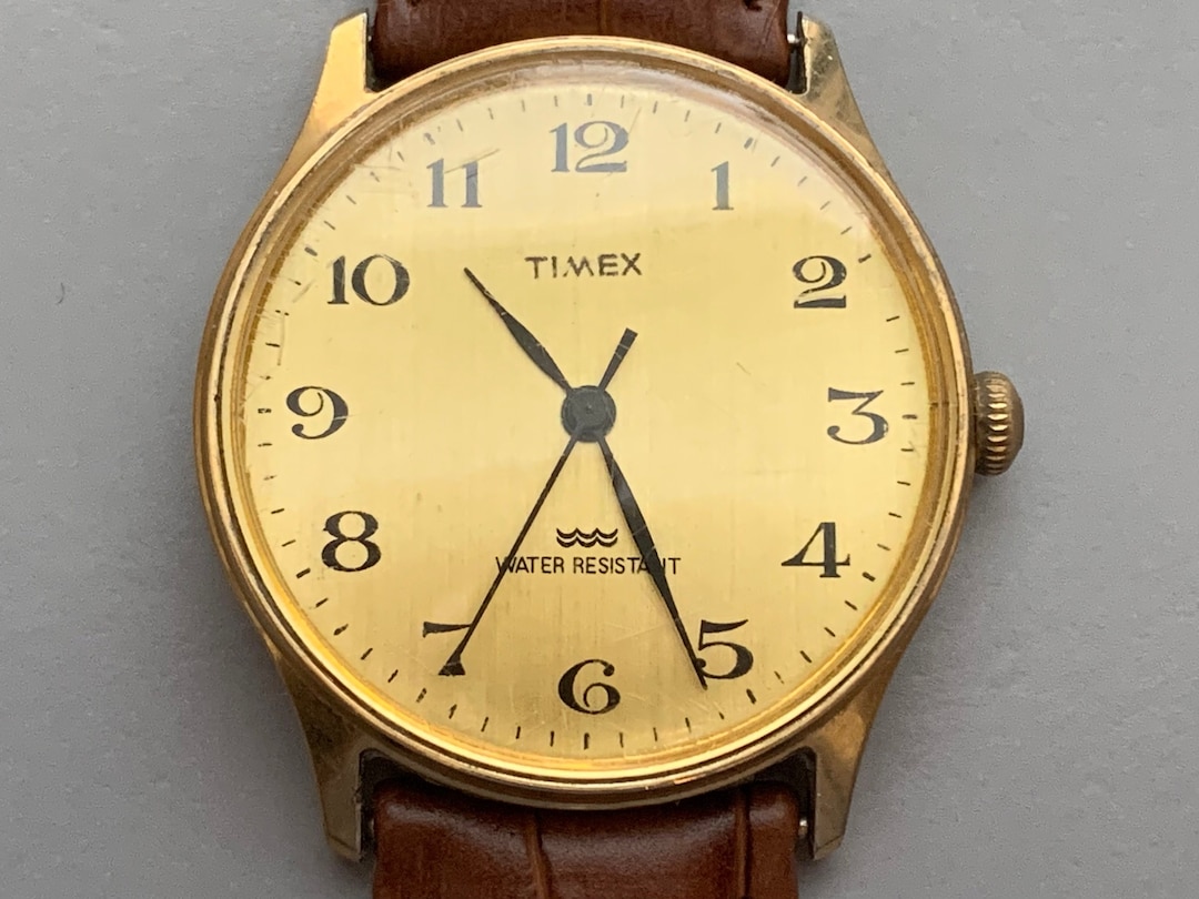 TIMEX MENS Vintage Watch Golden Bezel Round Golden Dial Black Hour ...