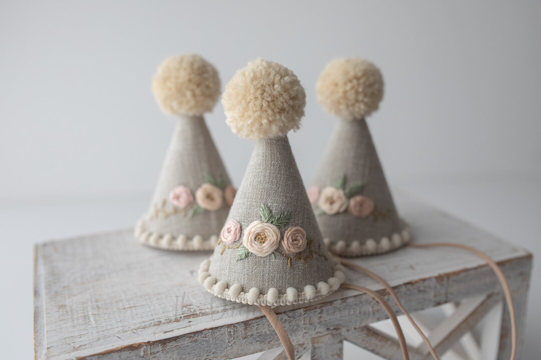 PARTY HAT Floral Spring. Party Hat. Birthday Hat. Photo Prop - Etsy