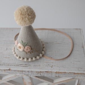 PARTY HAT Floral Spring. Party Hat. Birthday Hat. Photo Prop - Etsy