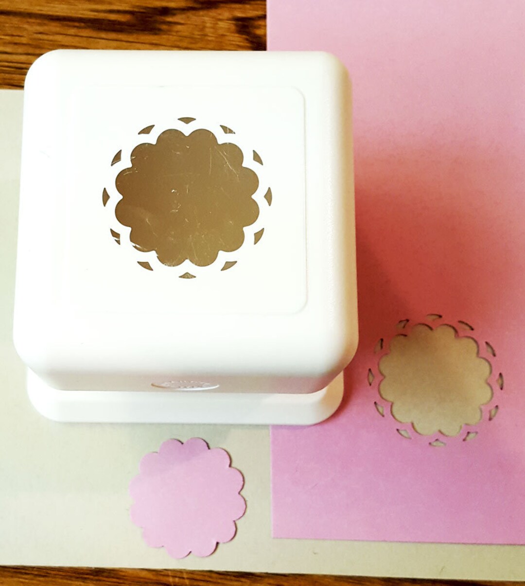 Scallop Flower Medallion Punch All Over the Page Paper Punch From ...