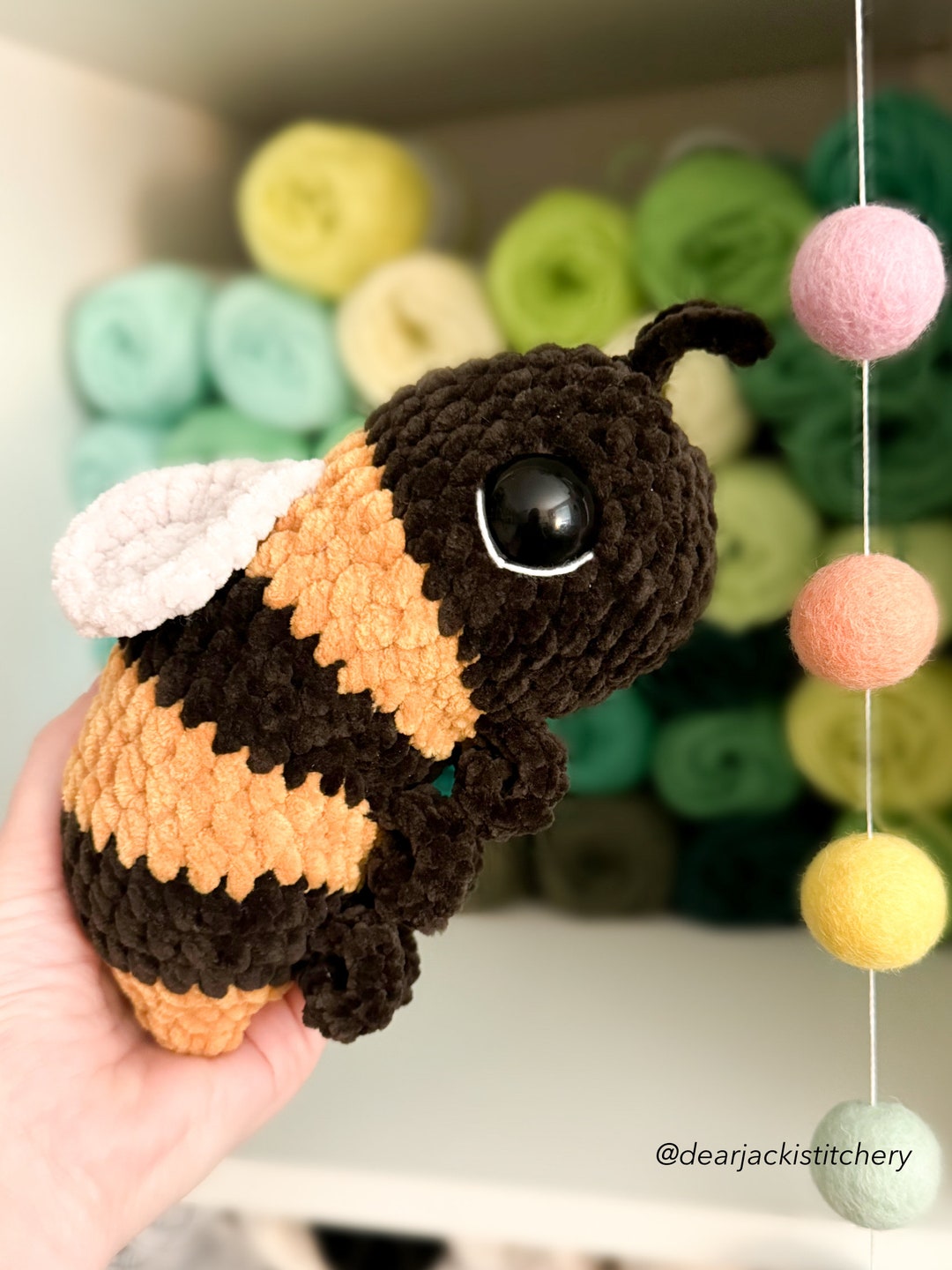 Zuzu the Bumblebee: Crochet Bee Plushie PDF Pattern - Etsy