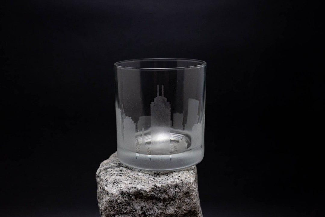 Indianapolis, Indiana Skyline Custom Etched Old Fashioned Rocks Whiskey ...