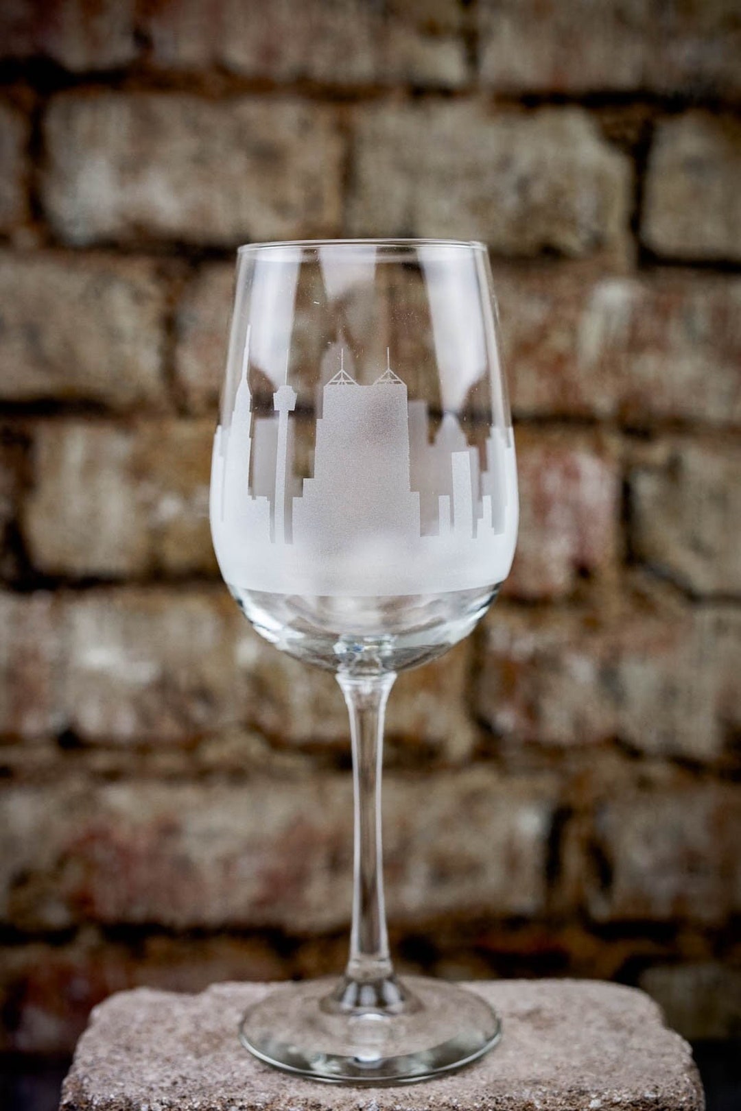 San Antonio Texas Skyline Wine Glass & Stemless Goblet - FREE ...