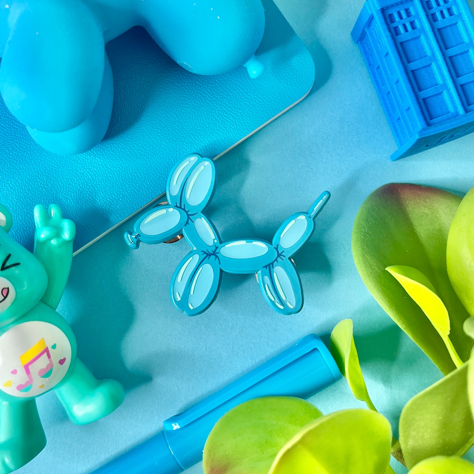Blue Balloon Dog Enamel Pin - Etsy