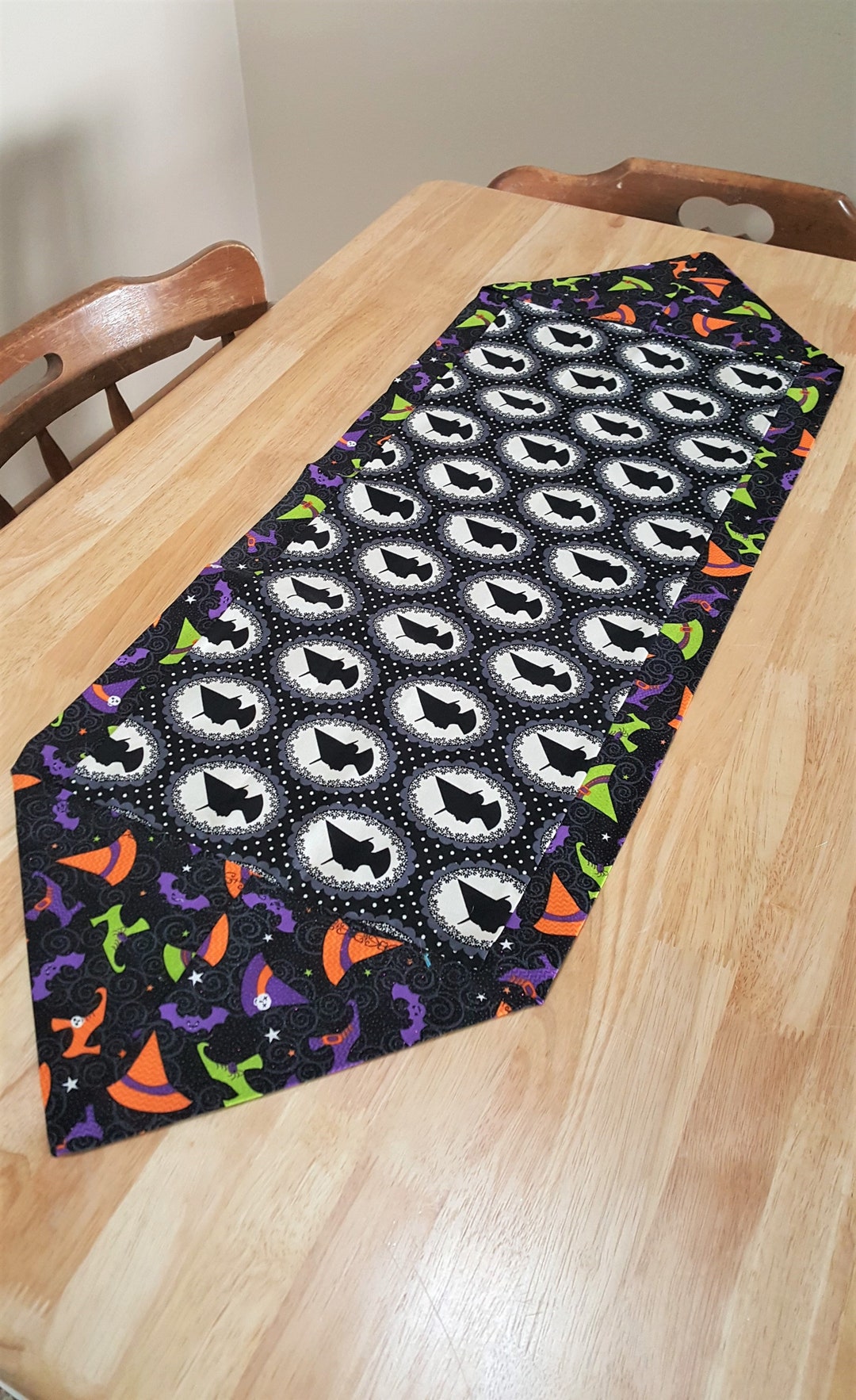 Witchy Cameos Table Runner - Etsy