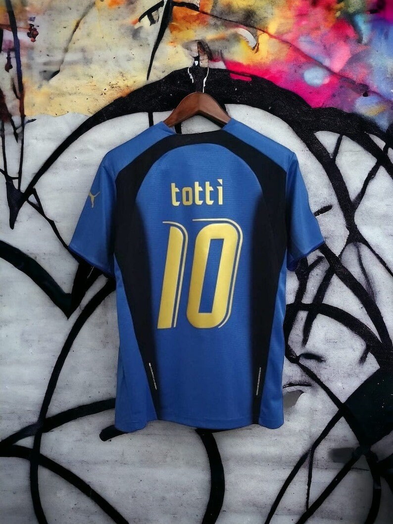 Italy 2006 Retro Home Football Shirt Vintage Soccer Jersey Kit Maglia ...