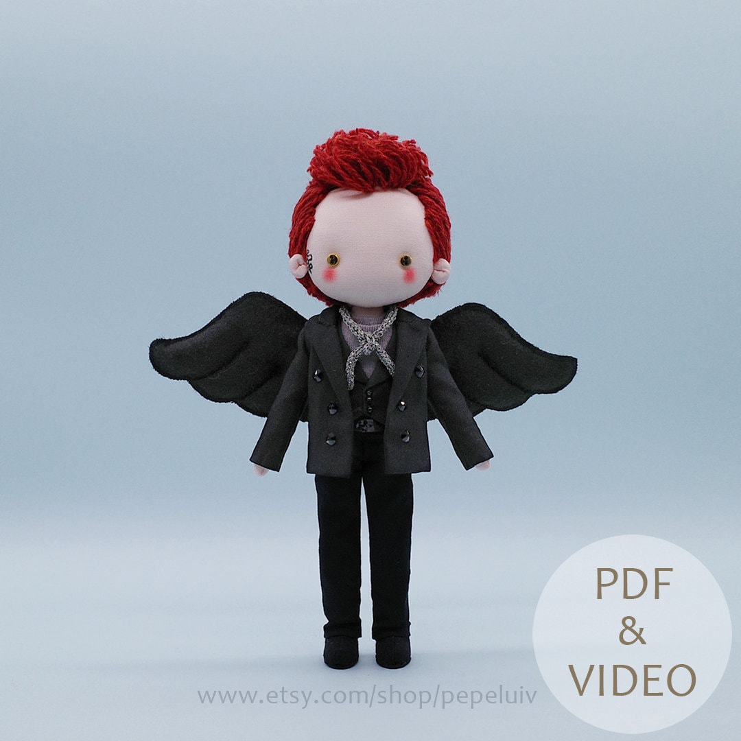 Pattern and Tutorial of Crowley Doll - Etsy