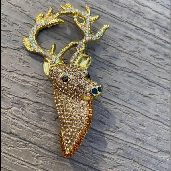 Deer Brooch - Etsy
