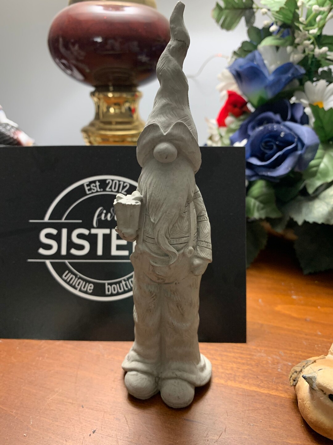 Concrete Christmas Gnome Statue: Scandinavian Tomte Holding Gift (7 ...