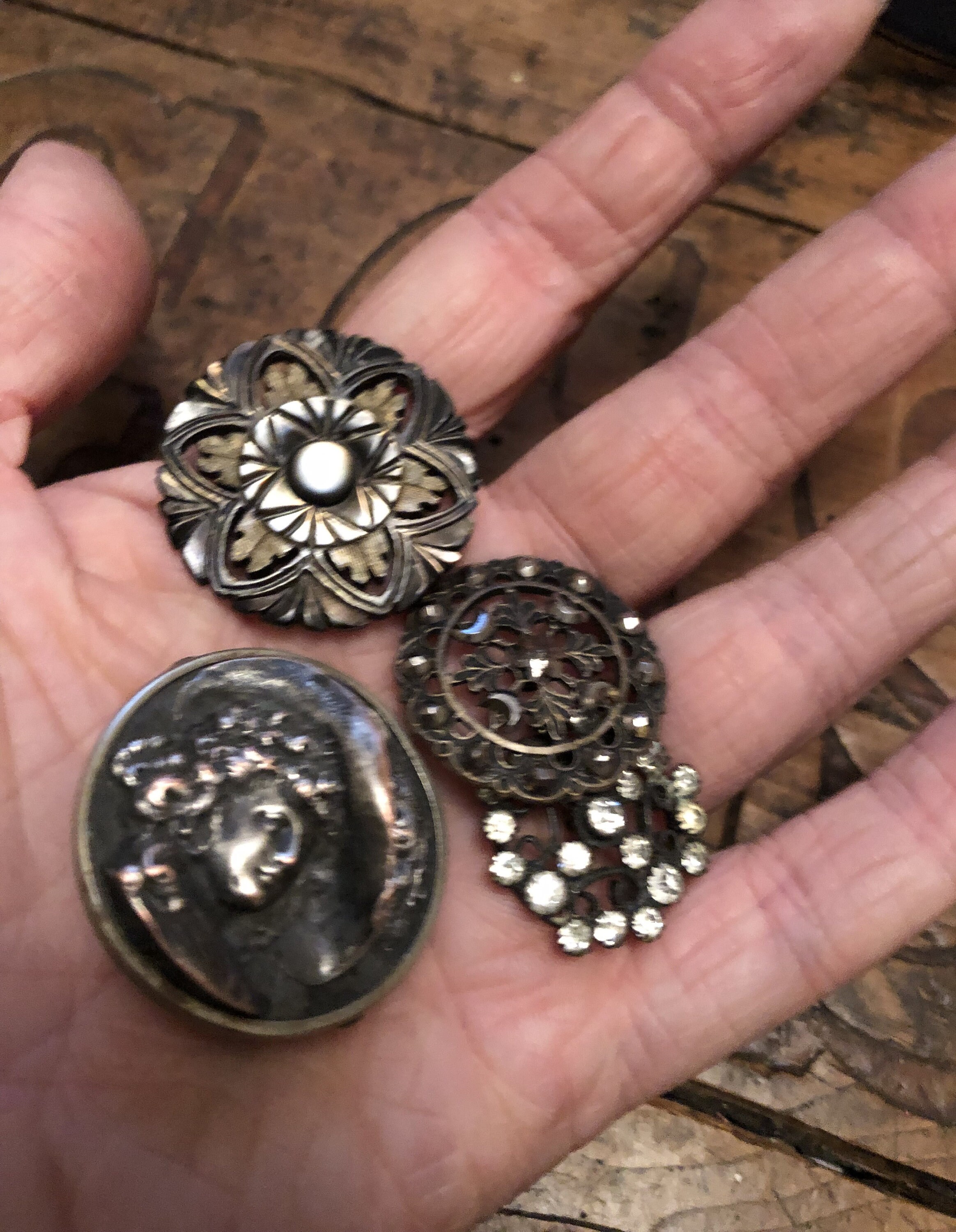 Four Large Antique Buttons - Etsy