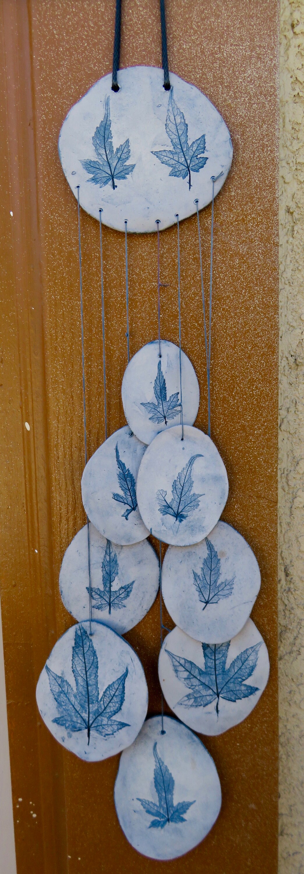 Blue Maple Handcrafted Porcelain Wind Chime 8 Suspended Pieces Real ...