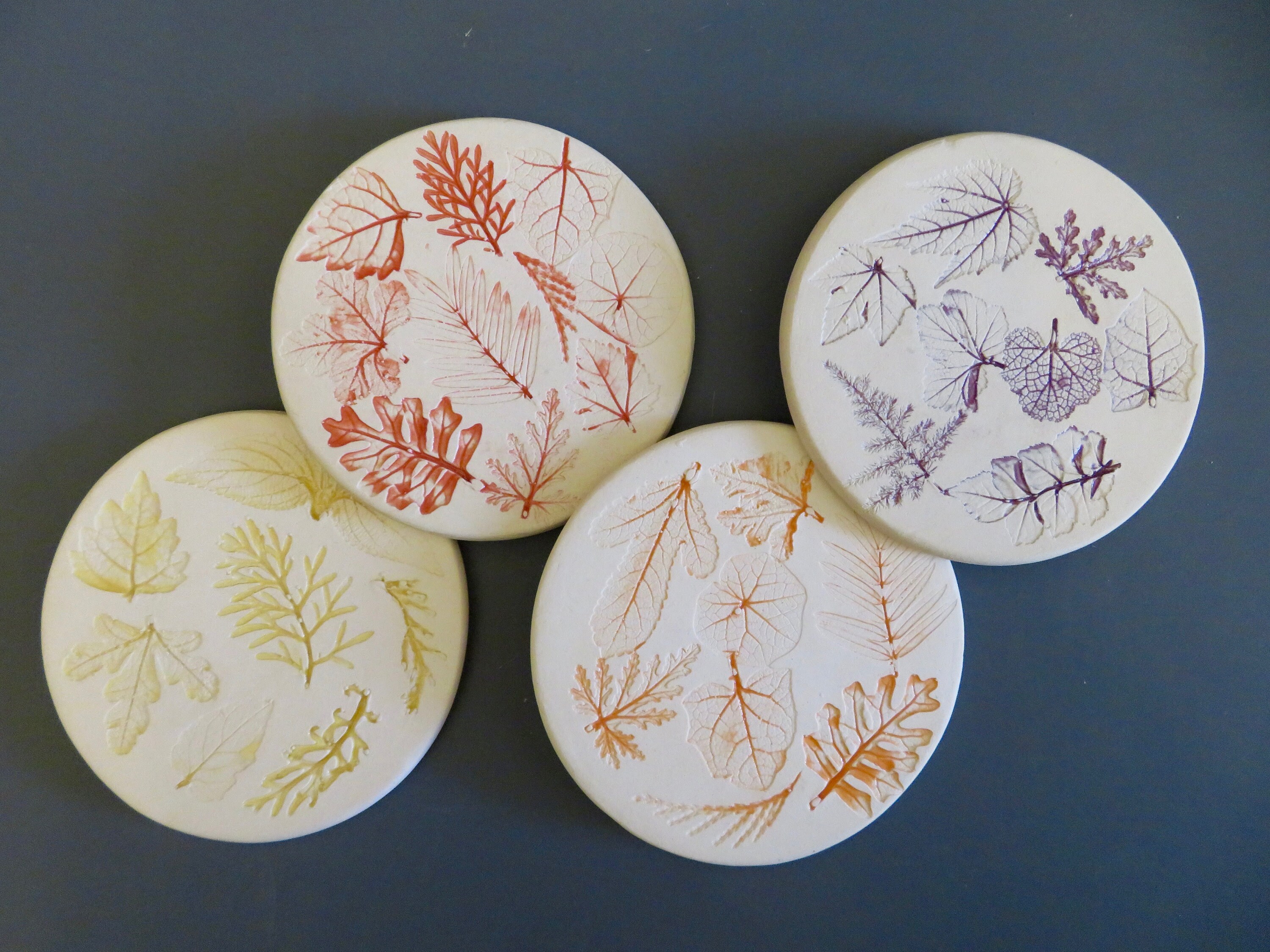 4 Handmade Round Porcelain Multi Leaf Coasters, Single Color Toned ...
