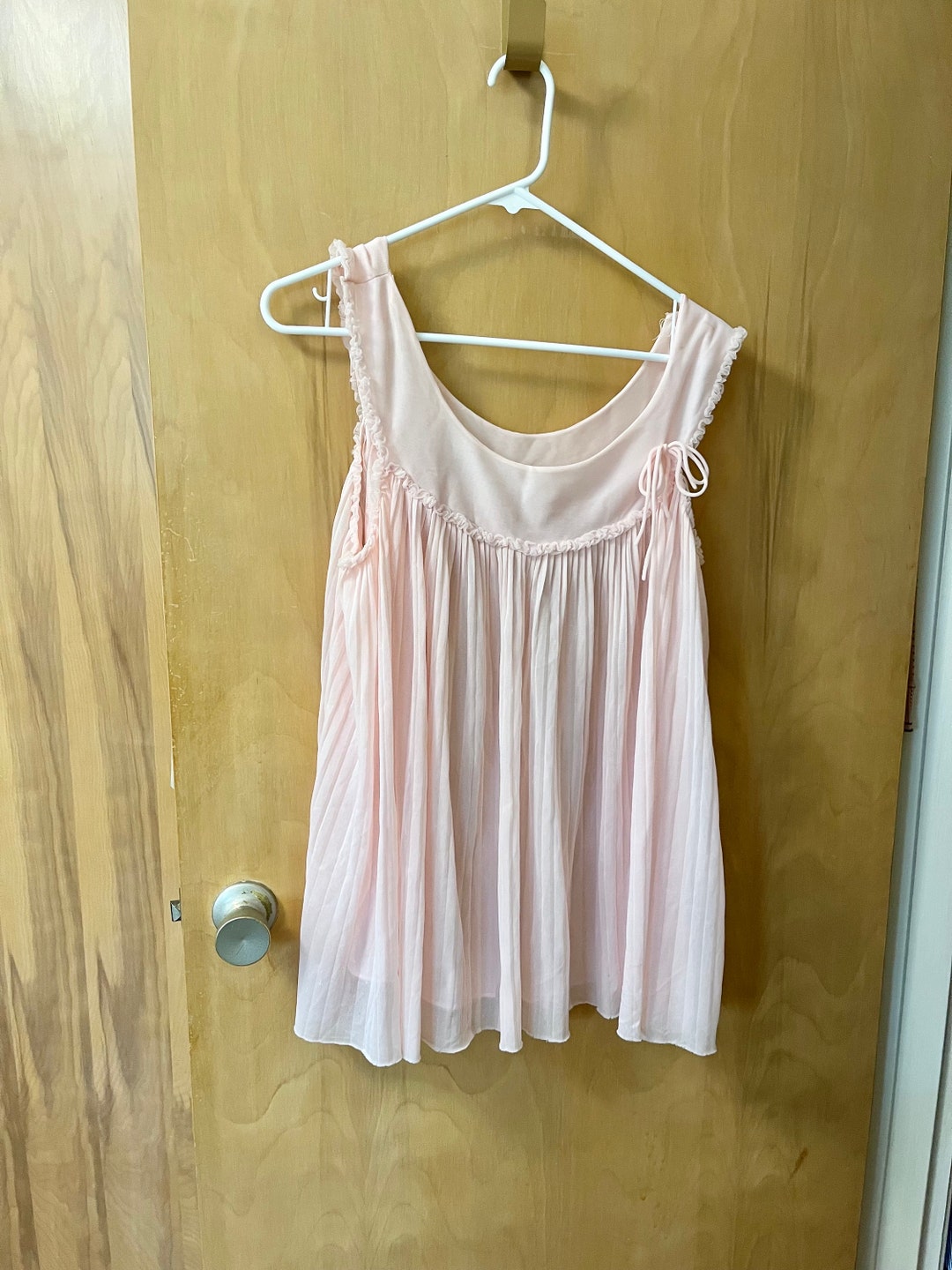 1970s Vintage Frilly Trim Women's Peignoir Lingerie Pale Pink M/L - Etsy