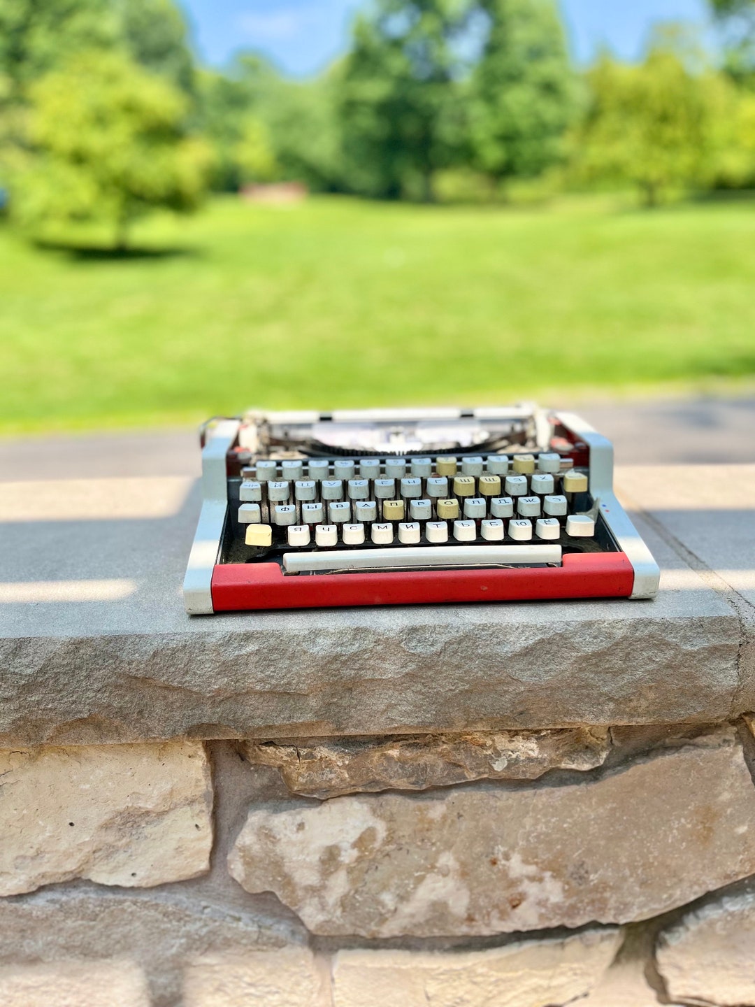 Vintage Cyrillic Typewriter, Unis Typewriter, With Carrying Case, Made ...