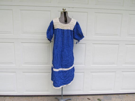 1970s Vintage Beautiful Mexican Peasantboho Dress Wi Gem 9526