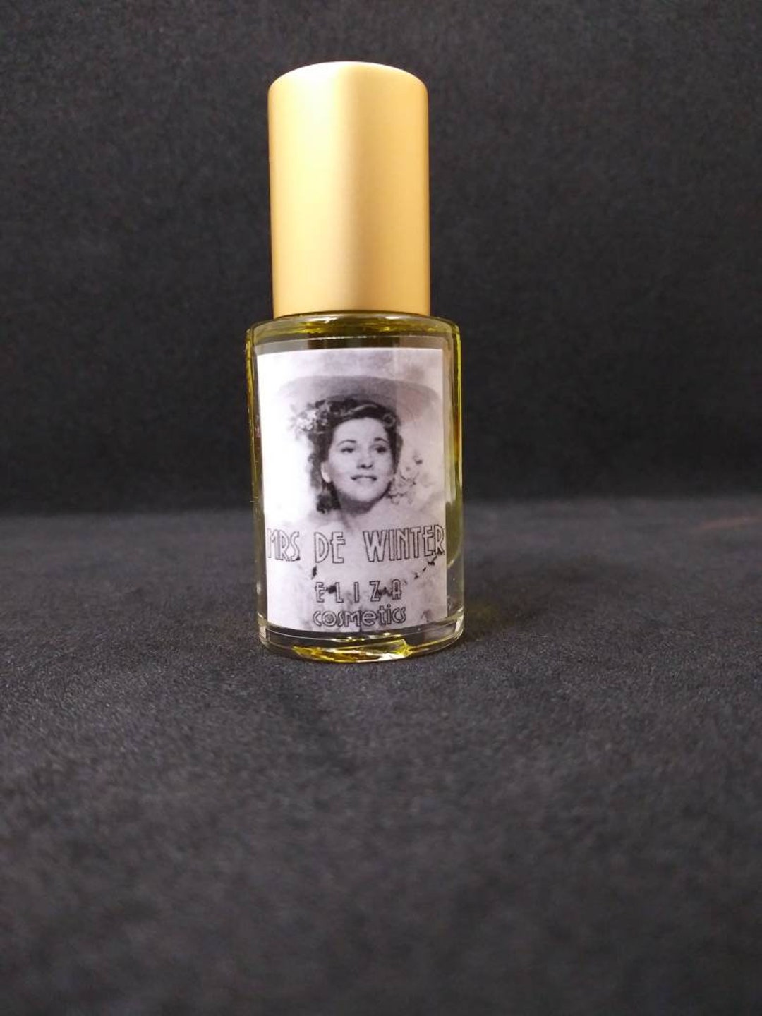 MRS DE WINTER Soft Jammy Rose With Vanilla Woods and - Etsy