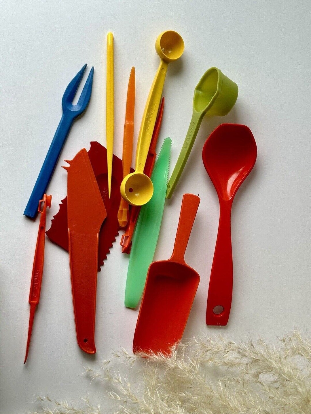 Vintage Plastic Kitchen Utensils and Tools Lot of 12 Rosti Tupperware ...