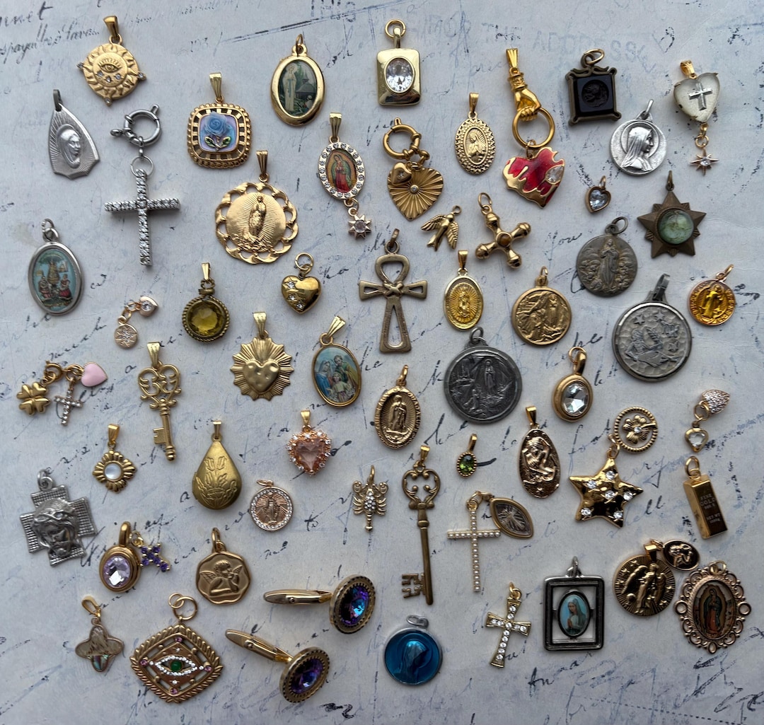 Beautiful French Antique Vintage Style Charms 18k Golden Stylish ...