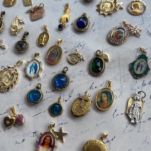Beautiful Mystery Box Antique Religious French Vintage Stylish Charms ...