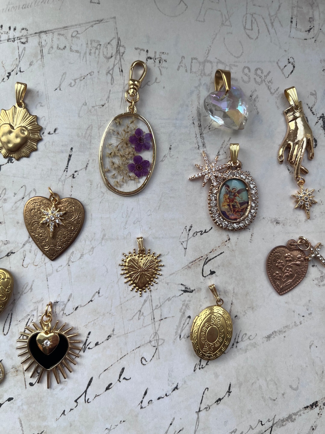 Beautiful Gold Charms Vintage Stylish Golden Antique Style Set of 23 ...