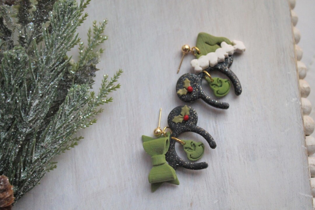 The Grinch Who Stole Christmas, Mouse Mouse Grinch Earrings, Grinchmas ...