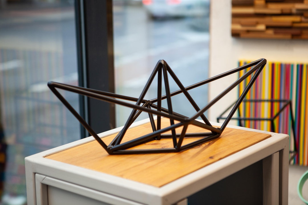 Abstract Steel Industrial Design Standing Sculpture Contemporary Art ...