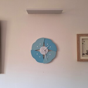 Clover Clock , Youth Room, Modern Design, Gift, Silent Mechanism - Etsy