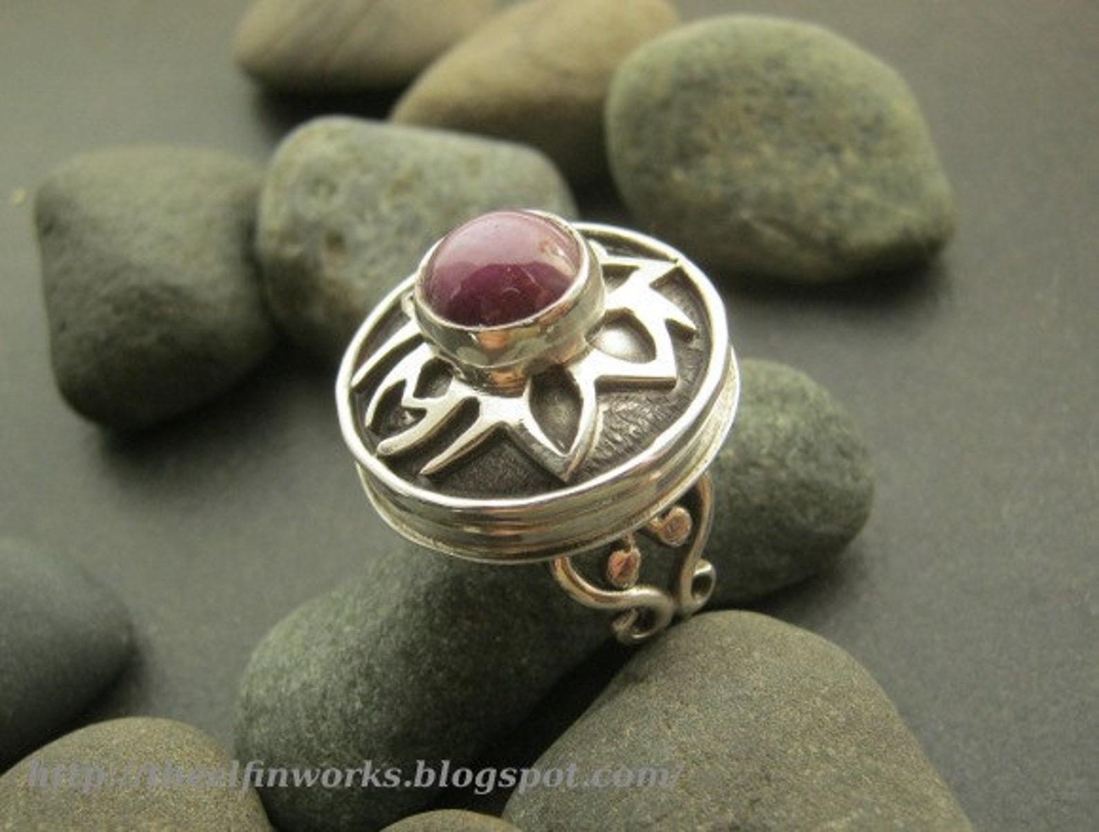 Large Star Ruby Ring Round Hollow Stash Ring Sterling Silver | Etsy