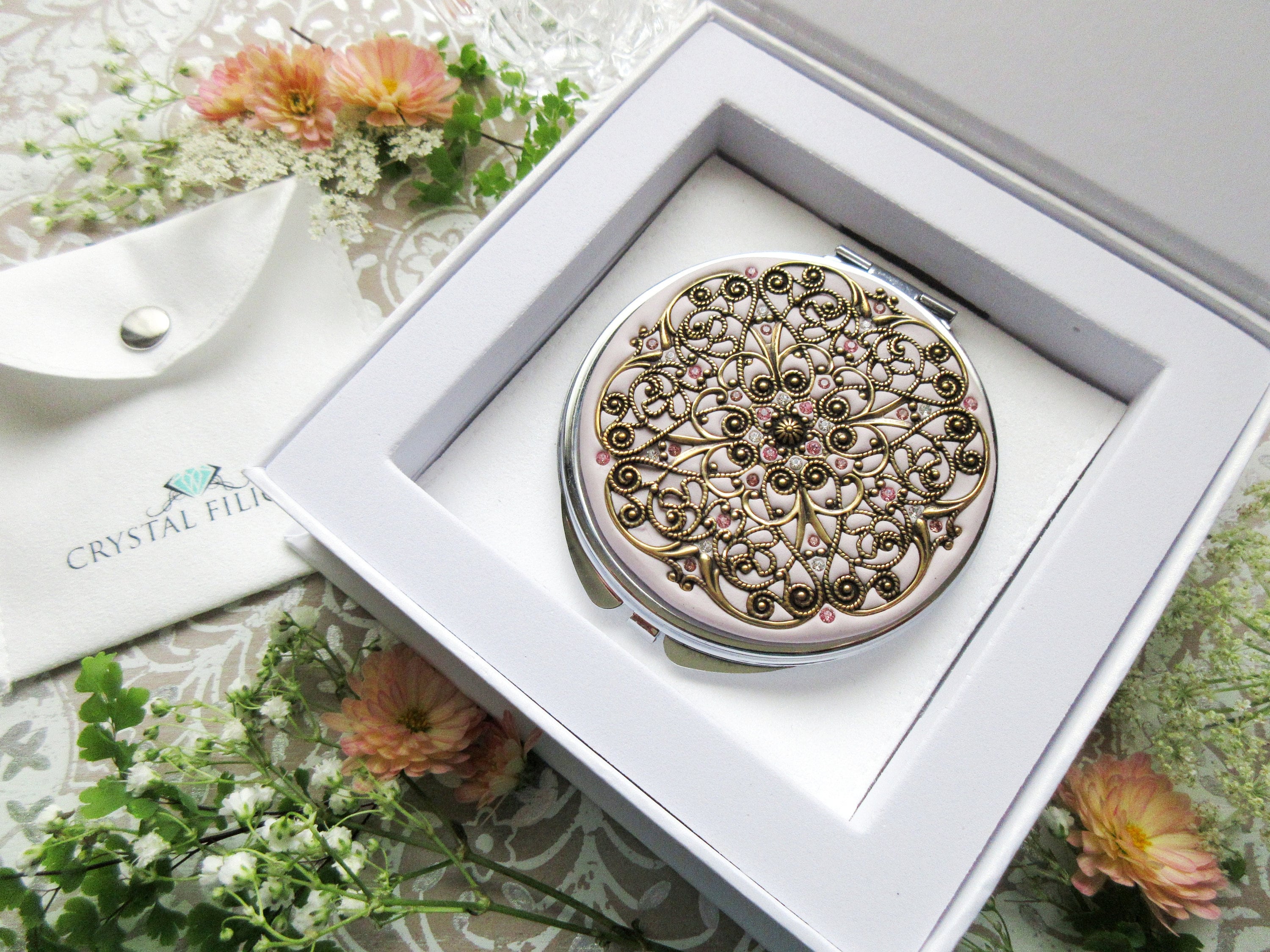 Dusty Pink Vintage Wedding Compact Mirror-Golden Brass | Etsy