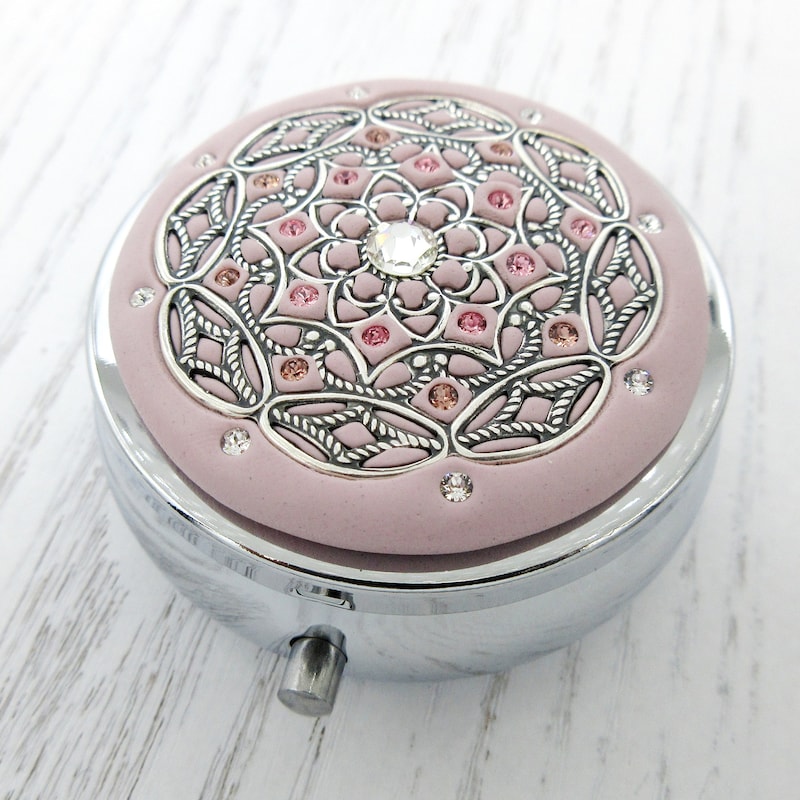 Pill Organizer - Etsy