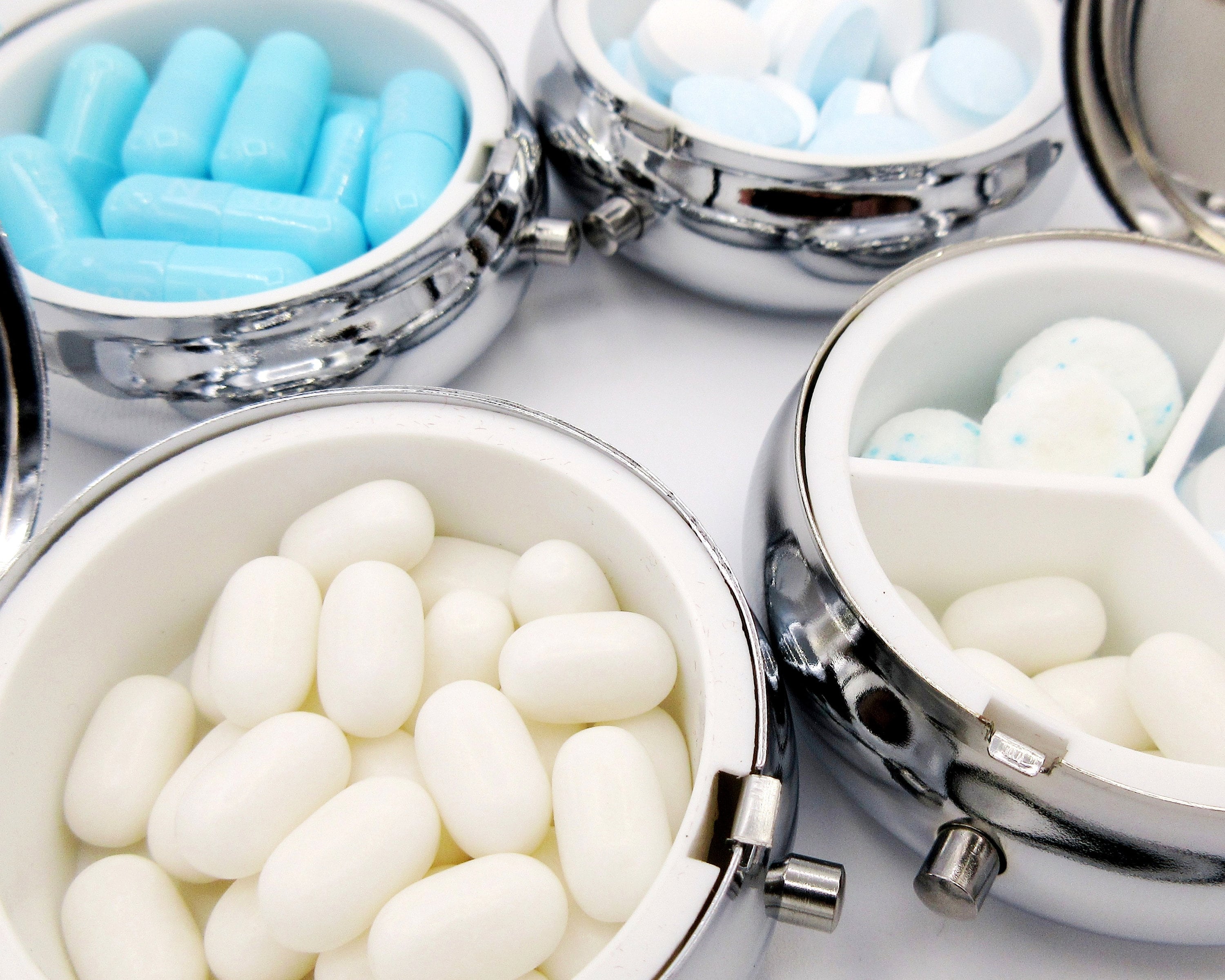 PICK YOUR COLOR Pill Box Case Organizer/ Mint Box With Real | Etsy