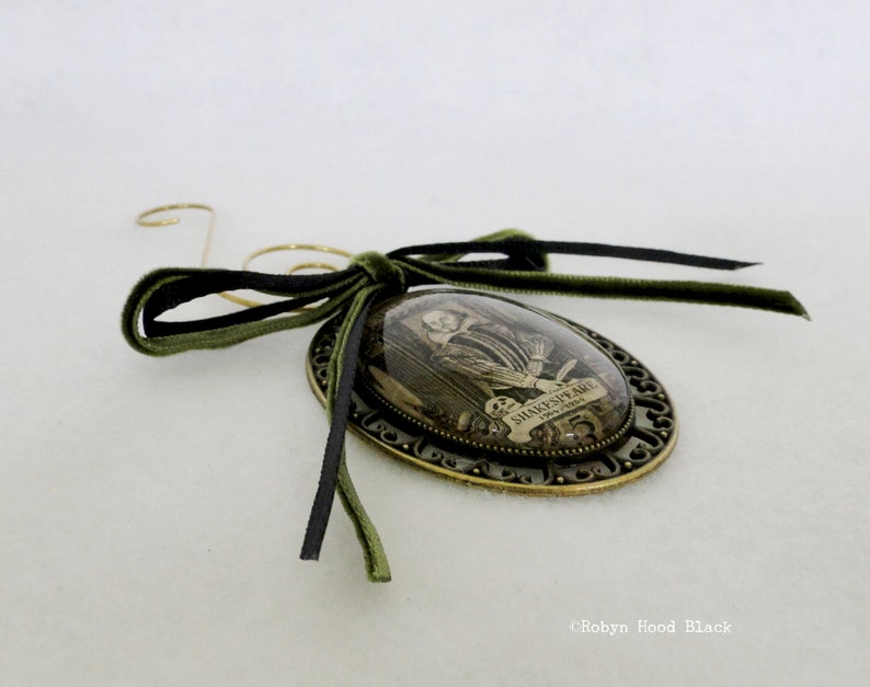 Shakespeare Vintage Stamp Ornament With Vintage Ribbon - Etsy