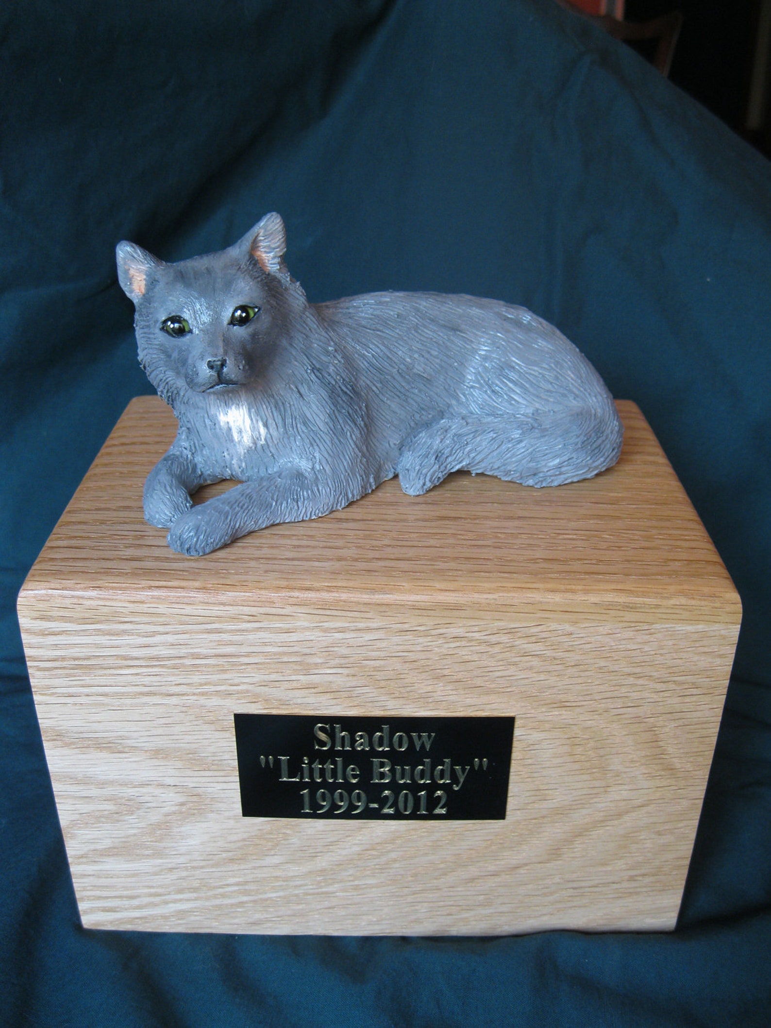 Custom Cat Urn - Etsy