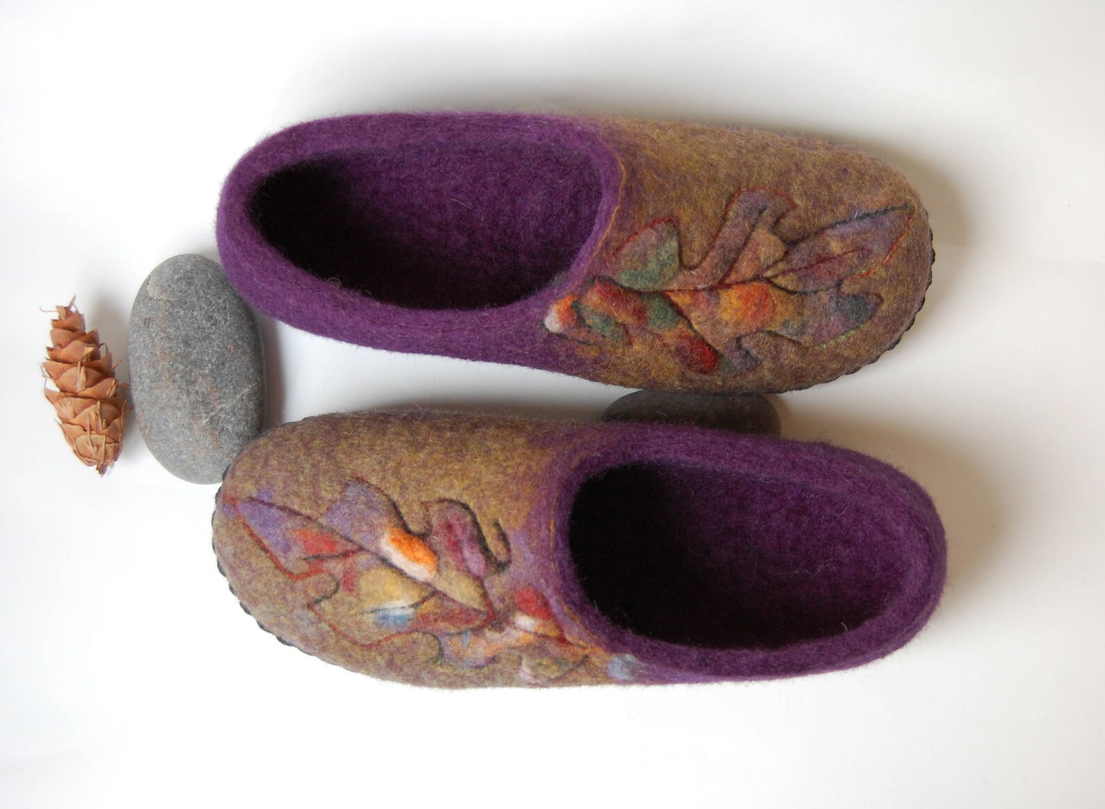 Felted Slippers for Woman, Fall Design Leaves Art Felted Slippers ...