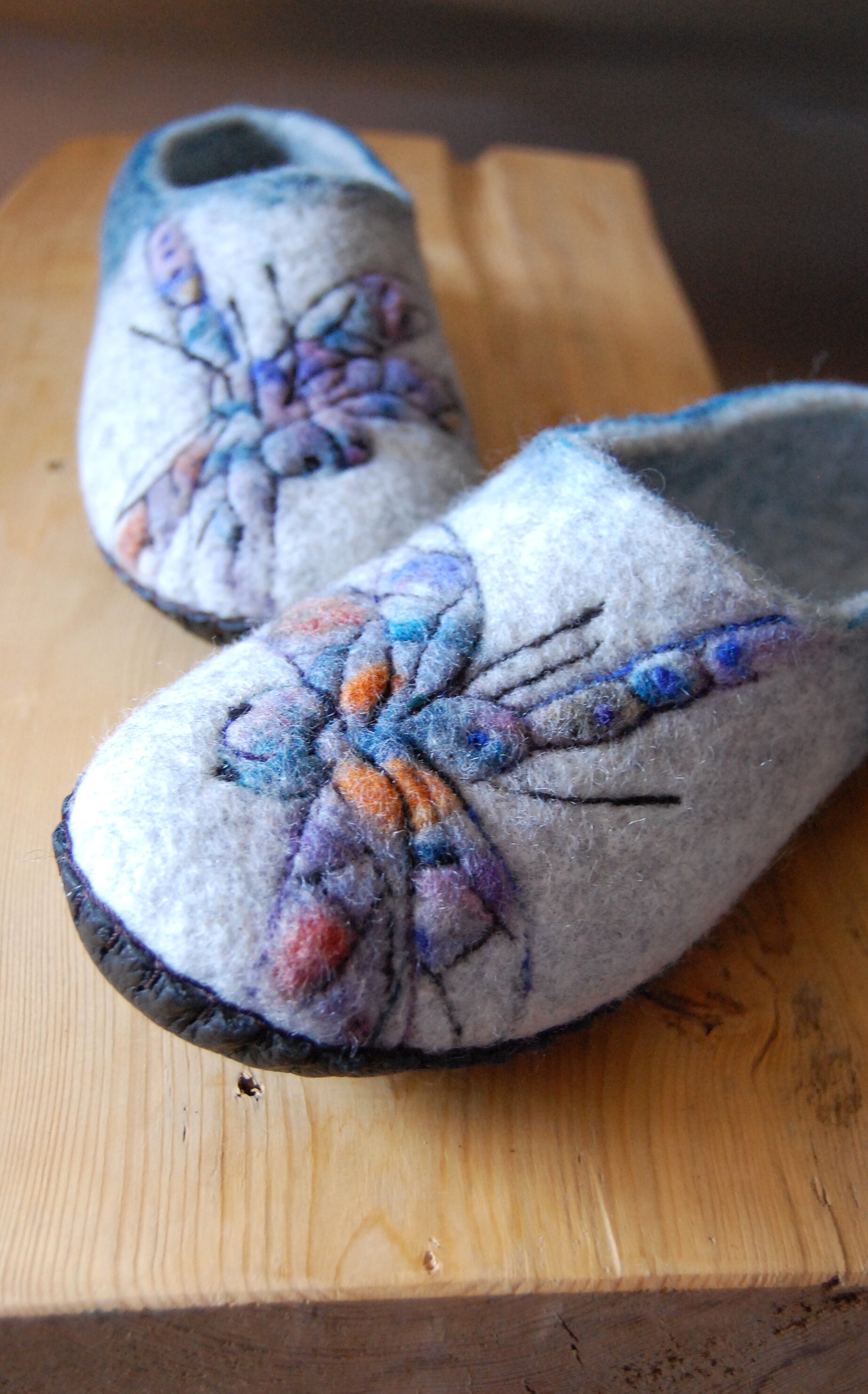 Dragonfly Art Felted Slippers for Women Grey and Emerald | Etsy Canada