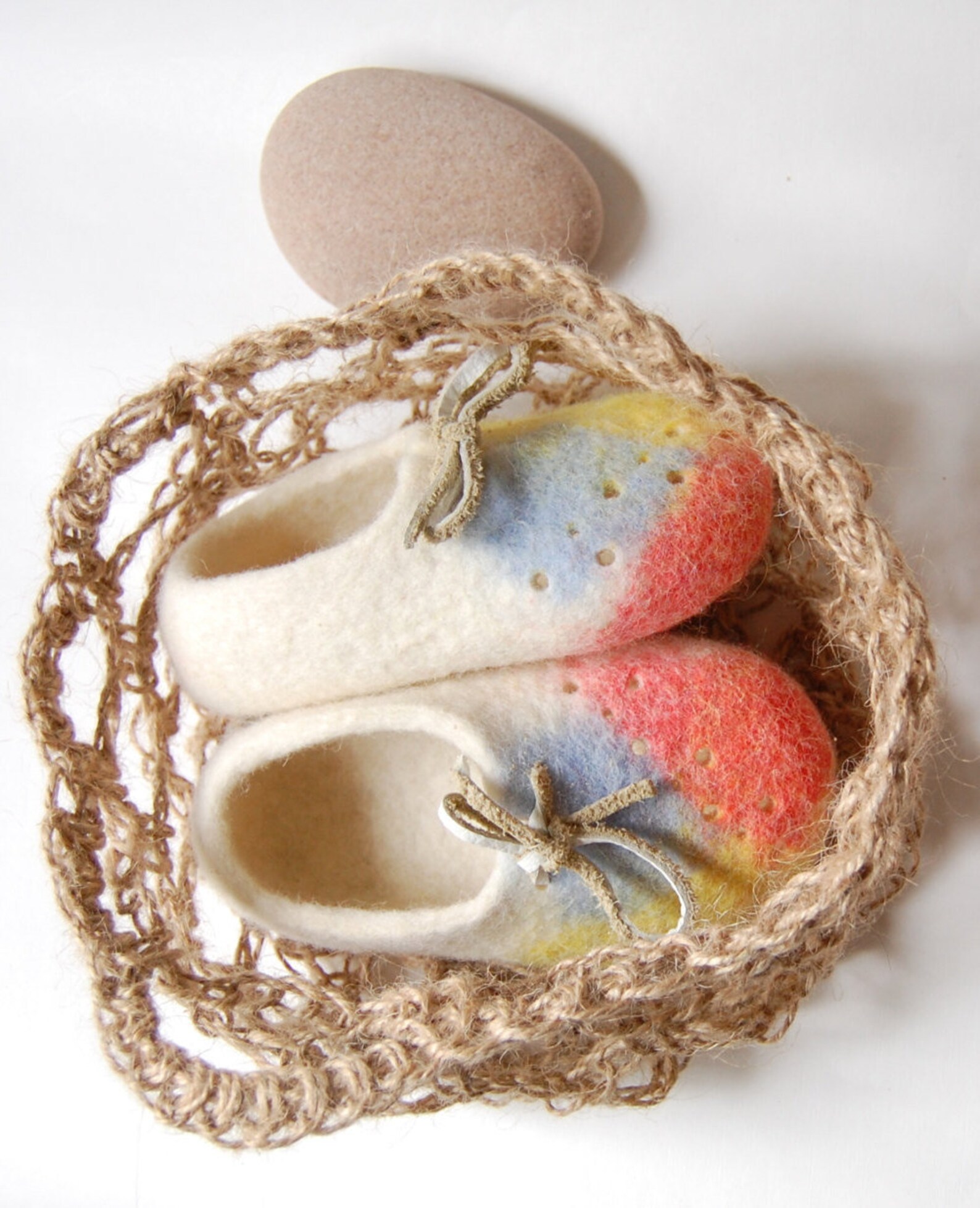 Handmade Felted Wool Baby Booties: Unisex Newborn Gift - Etsy