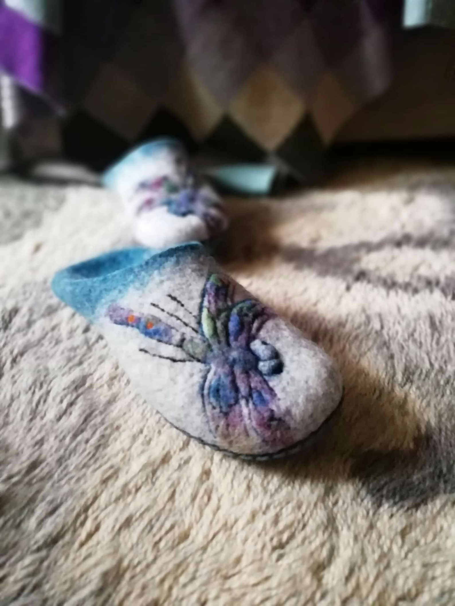 Dragonfly Art Felted Slippers for Women, Grey and Emerald Green Wool ...