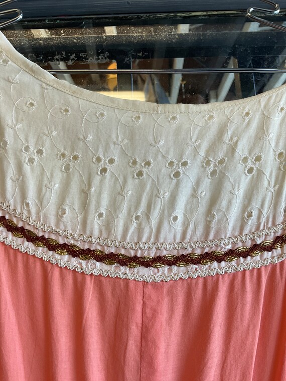 1950s Peach Eyelet Ric Rac Trim Patio Dress - Gem