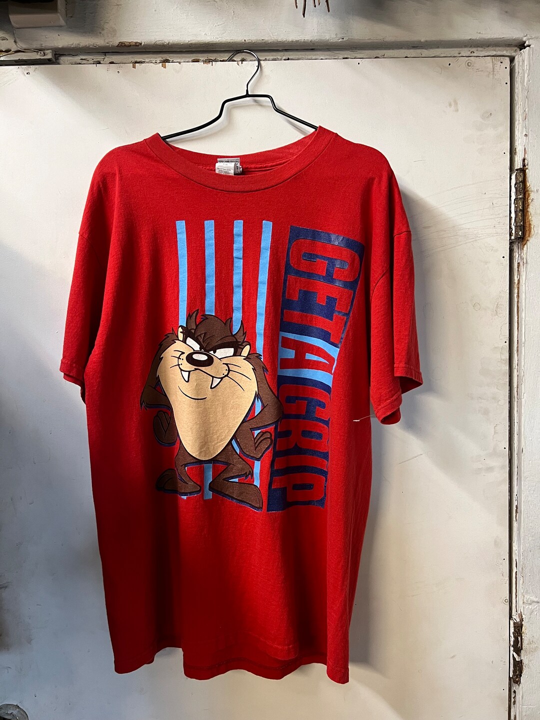 Red Taz Looney Tunes T-shirt - Etsy