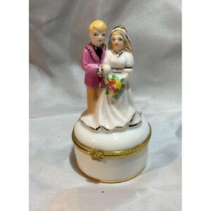 Wedding Couple Mini Trinket Box 4 Tall 37308 - Etsy