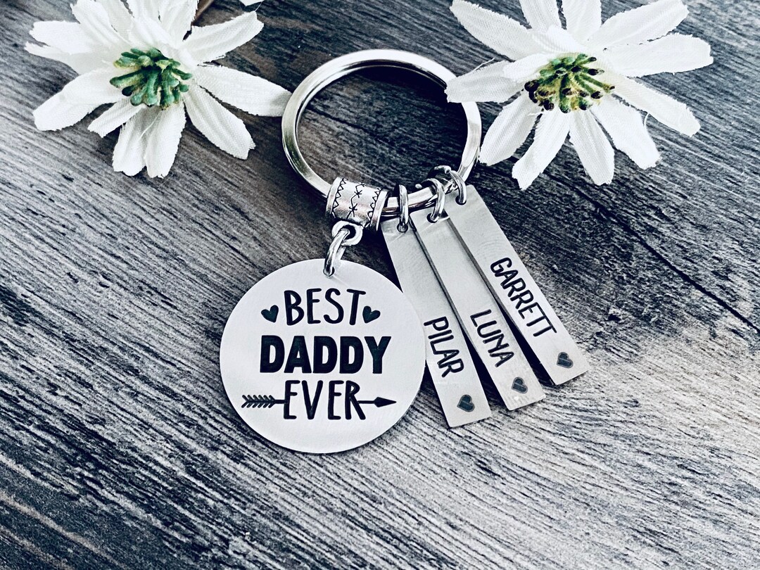Keychain for Daddy • Daddy Gift Keychain Key Chain • BEST DADDY EVER ...