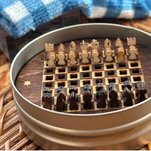Games in the Round - Chess - Etsy