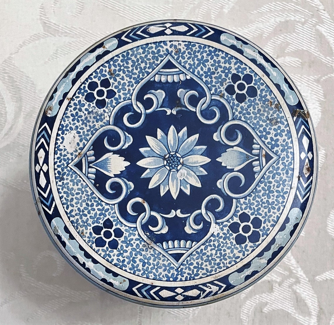 Beautiful Vintage Tin Box Delft Blue & White Ornate Artwork - Etsy