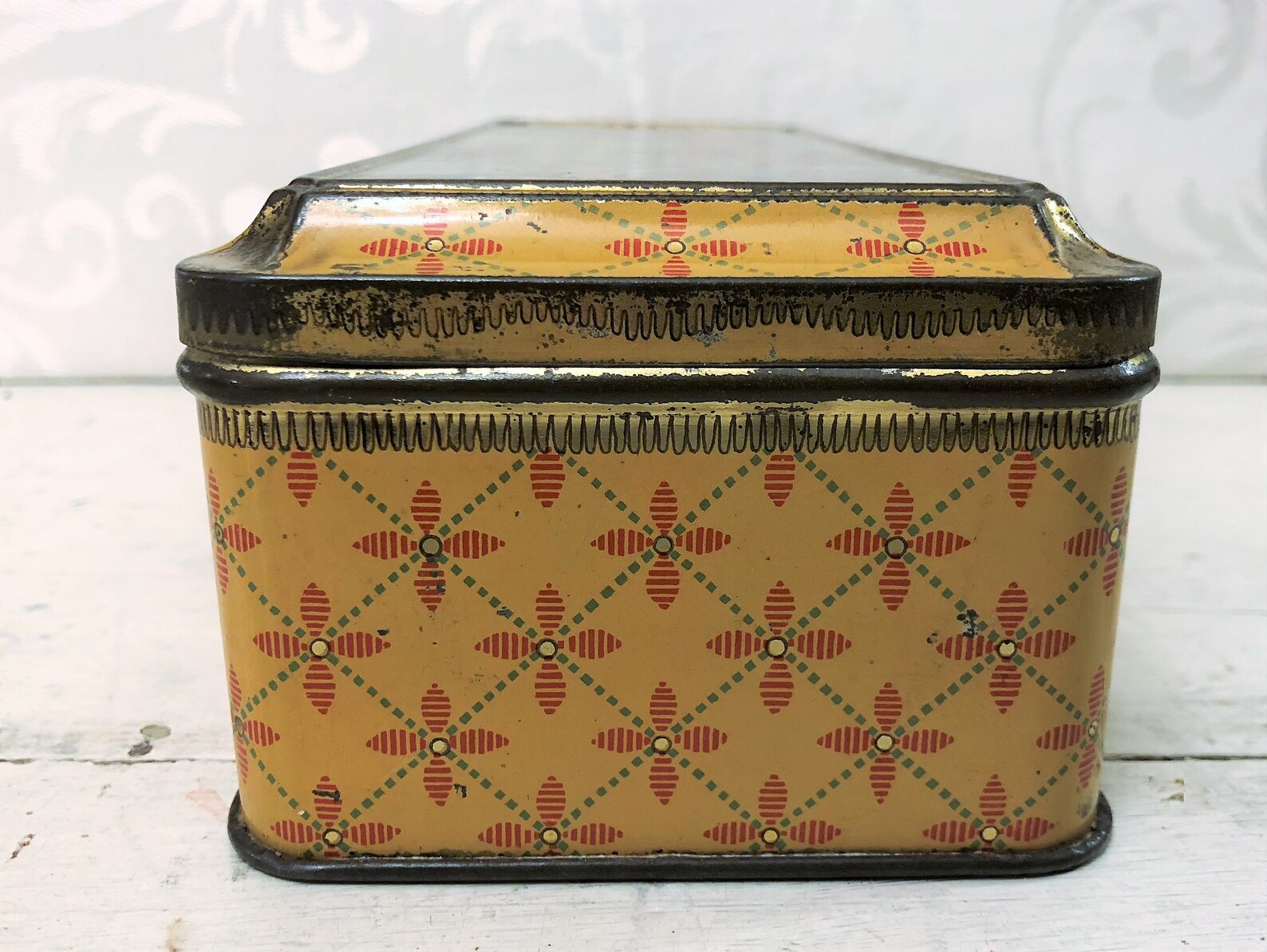 Rare Antique Medieval Feast Tin Red Jester Middle Ages Vintage Antique ...