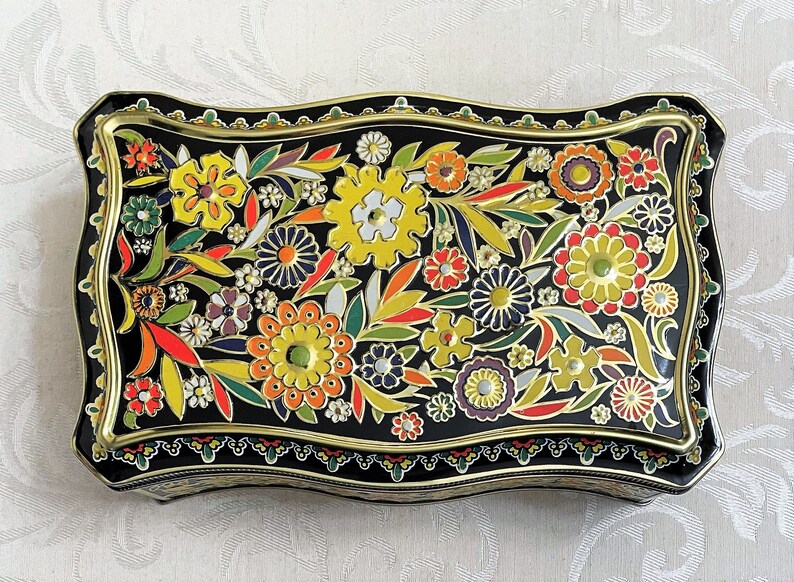 Beautiful Vintage Flower Power Tin Box Bright Flowers Floral - Etsy