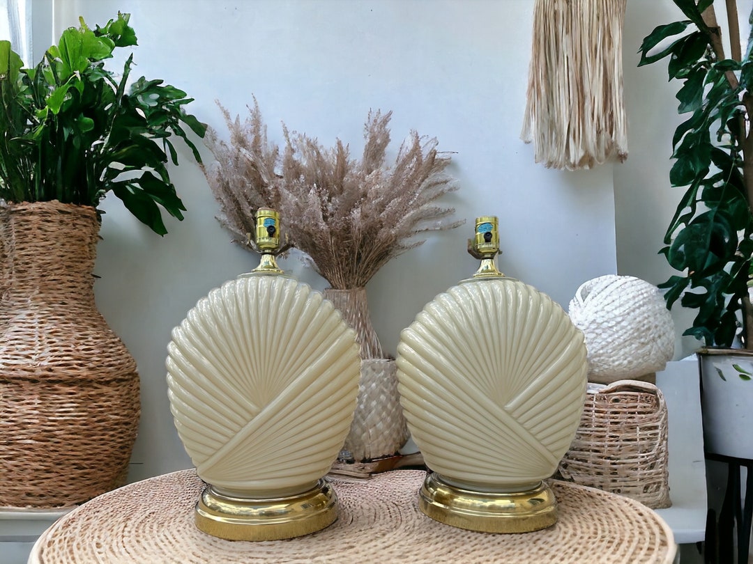 A Pair Large Vintage Table Lamp, Postmodern Seashell Cream Glass Lamps ...