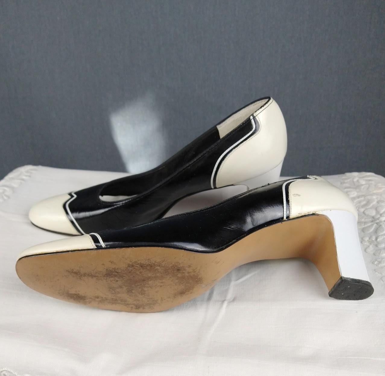 RISQUE' Spectator Pumps - Etsy