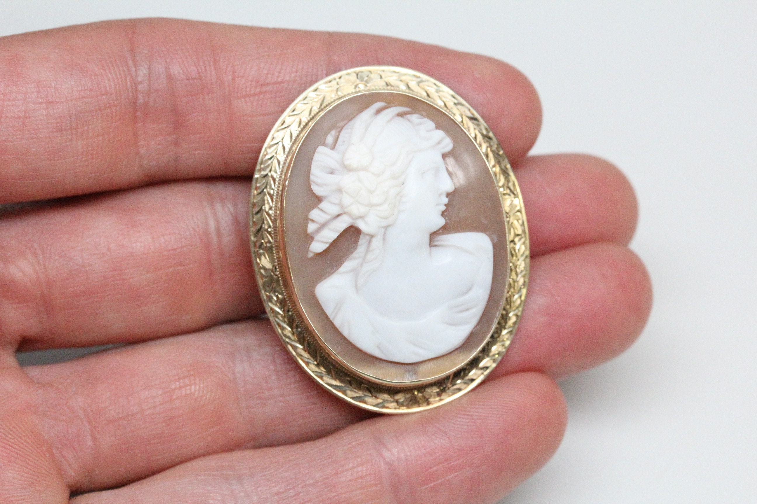 Art Deco 14k Green Gold, Shell Cameo - Beautiful Antique Cameo Brooch ...